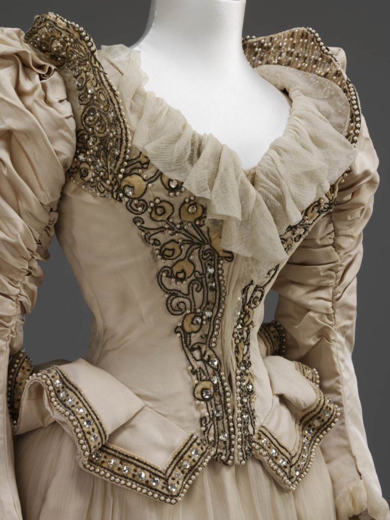 Wedding Dresses 1775–2014 exhibition - V&A Museum, London