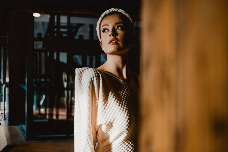 Modern Bridal Looks For The Contemporary Bride