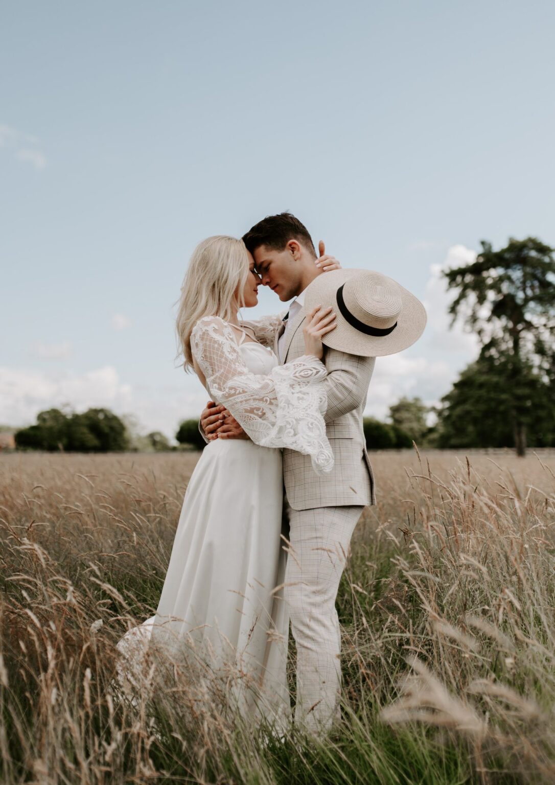 BOND Bride Magazine Issue 6: Wedding Inspiration For Modern ECO Couples